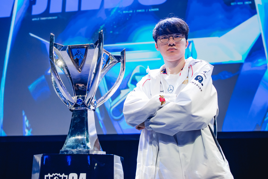 Faker Becomes 5-Time Worlds Champion as T1 Secures Fifth World Title in ...